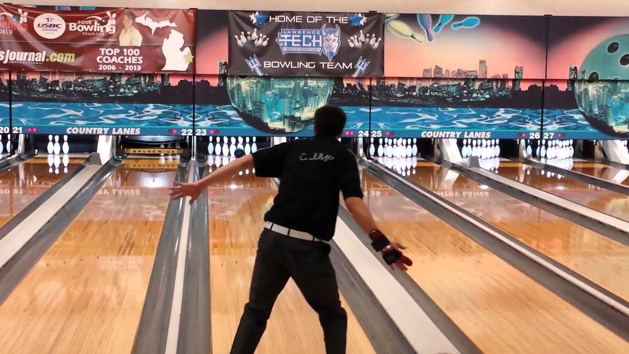 Getting the strike, and getting excited! This is how bowling should be ...