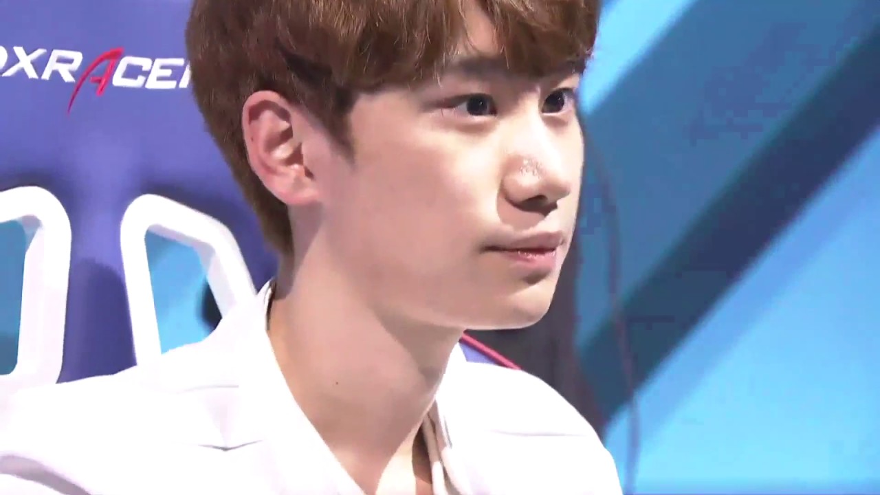 2017/2/16 LPL世紀之戰 Swift vs Doinb - YouTube