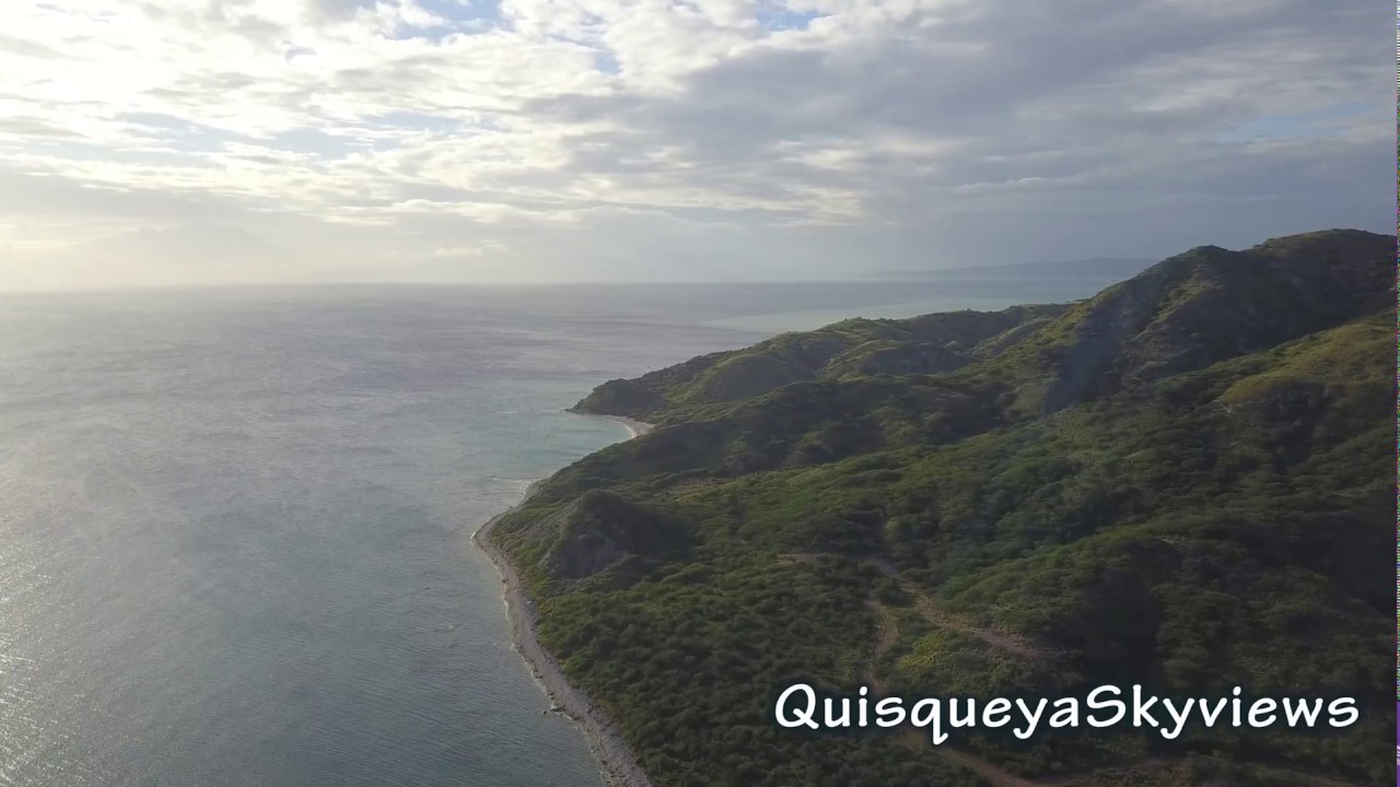 Playa los Corbanitos 4K - QuisqueyaSkyviews - YouTube