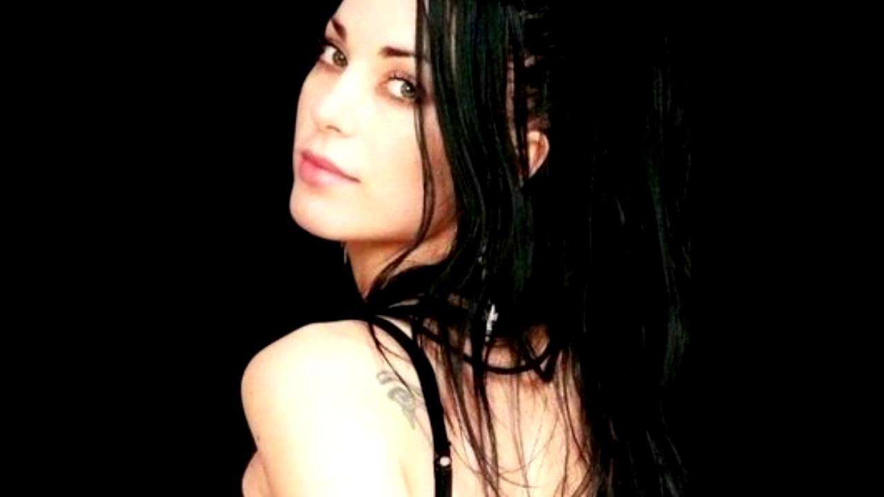 Aleah - Water And Wine - YouTube