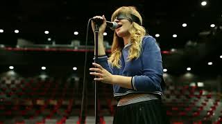 Mawn's Gallery - "Co się śni niewidomym" | Gabi Ożóg Chords - Chordify