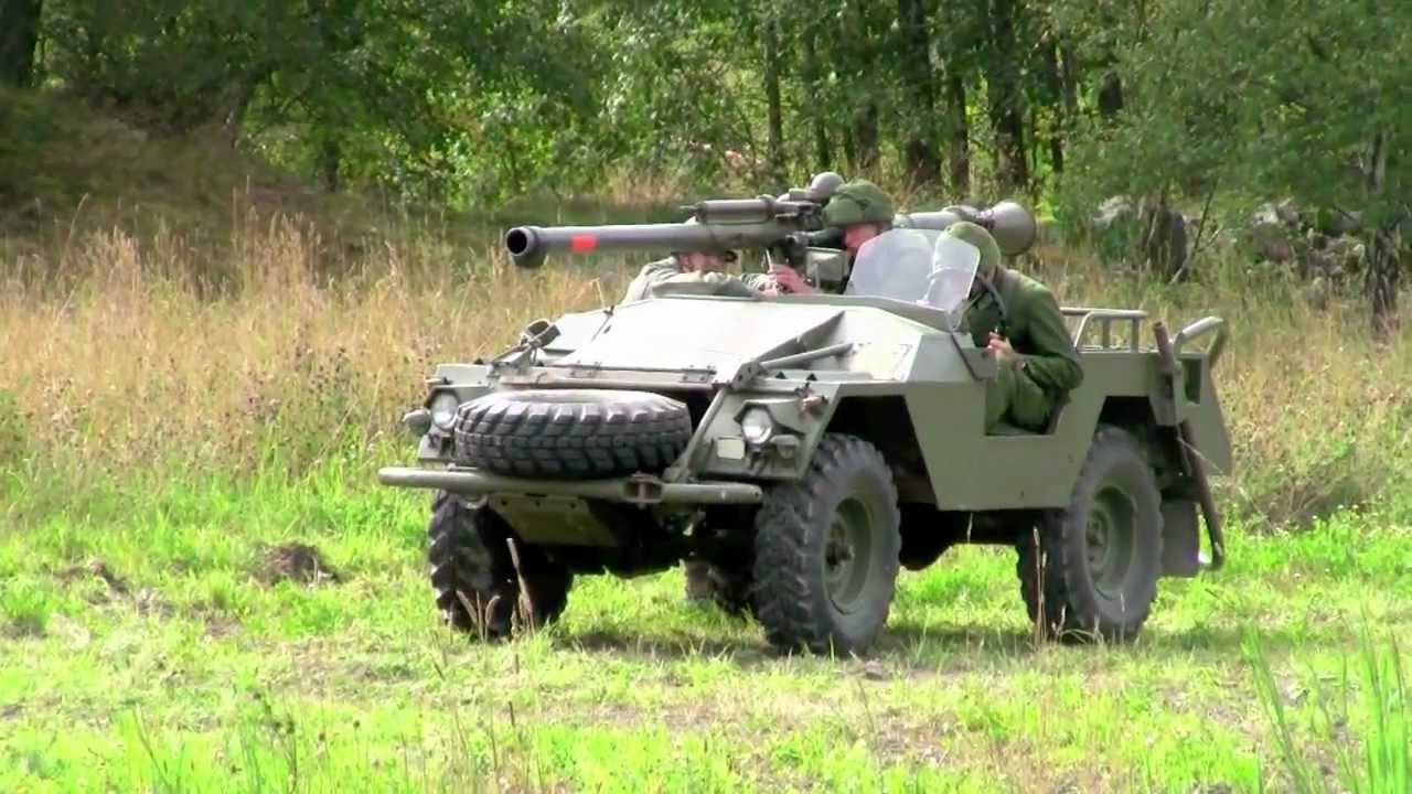 PV-Jeep skjuter - YouTube