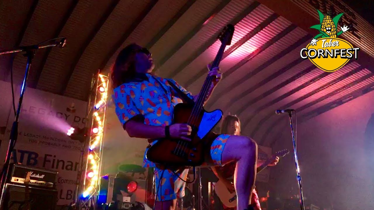 Taber Cornfest 2018: The Chevelles - YouTube