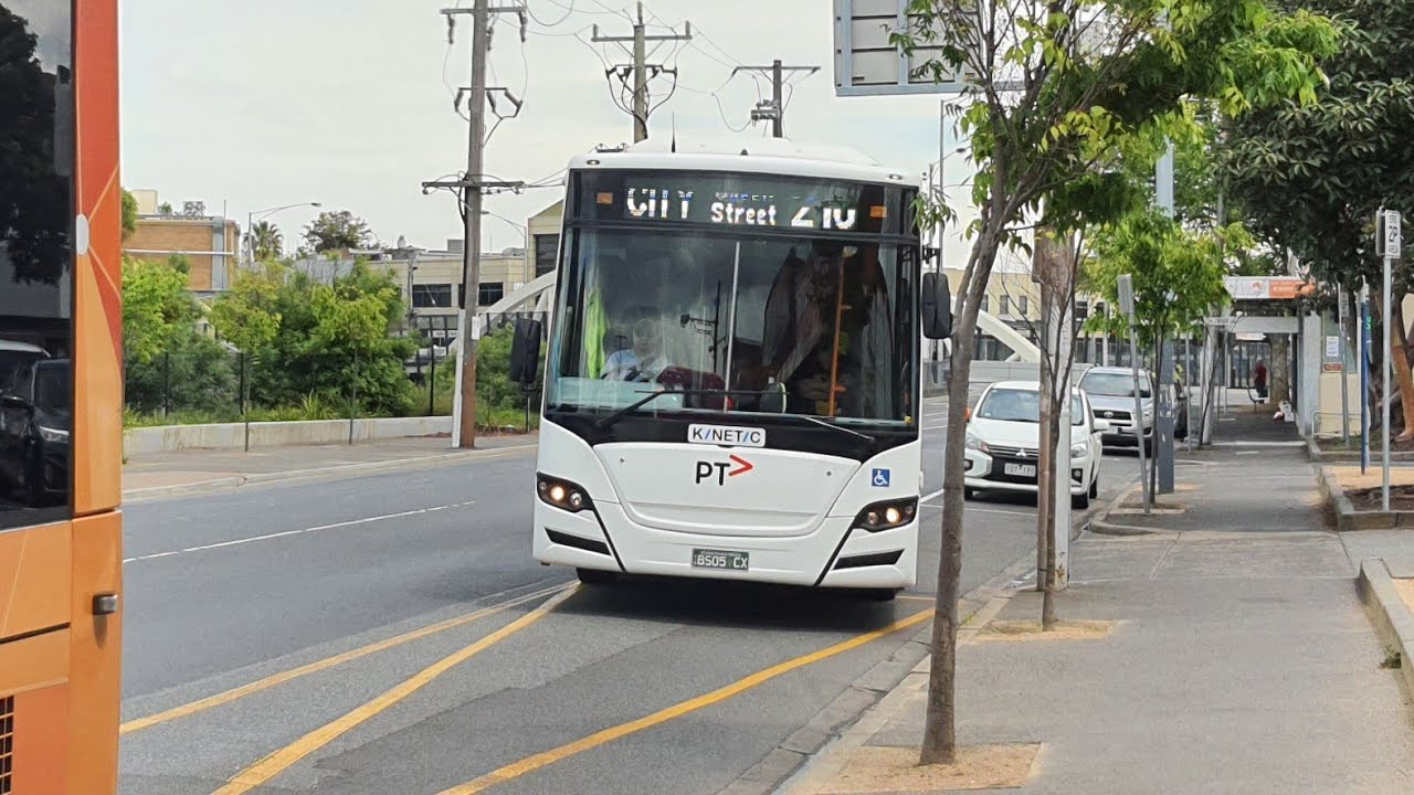 Kinetic #1139 Scania K310UB Gemilang - YouTube