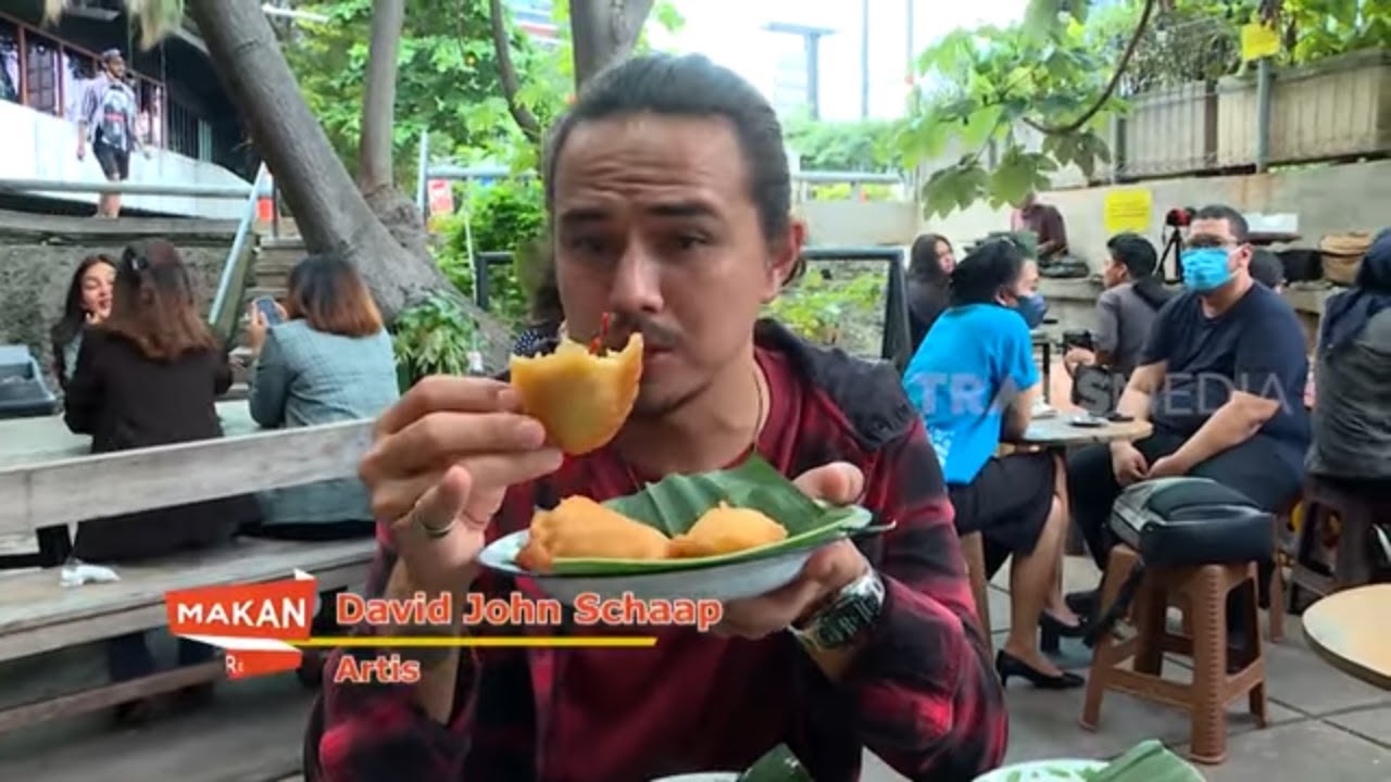 David John Schaap Kulineran di Nasi Peda Pelangi | MAKAN RECEH (25/06 ...