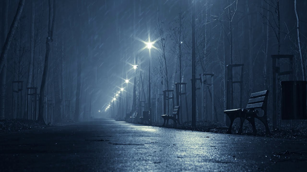 8 HRS 4k EPIC Heavy Rain lots of thunder Beautiful Backdrop 1st edition ...