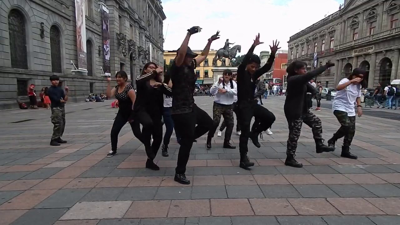 Random Play Dance Challenge in Public ||DUTM|| - YouTube