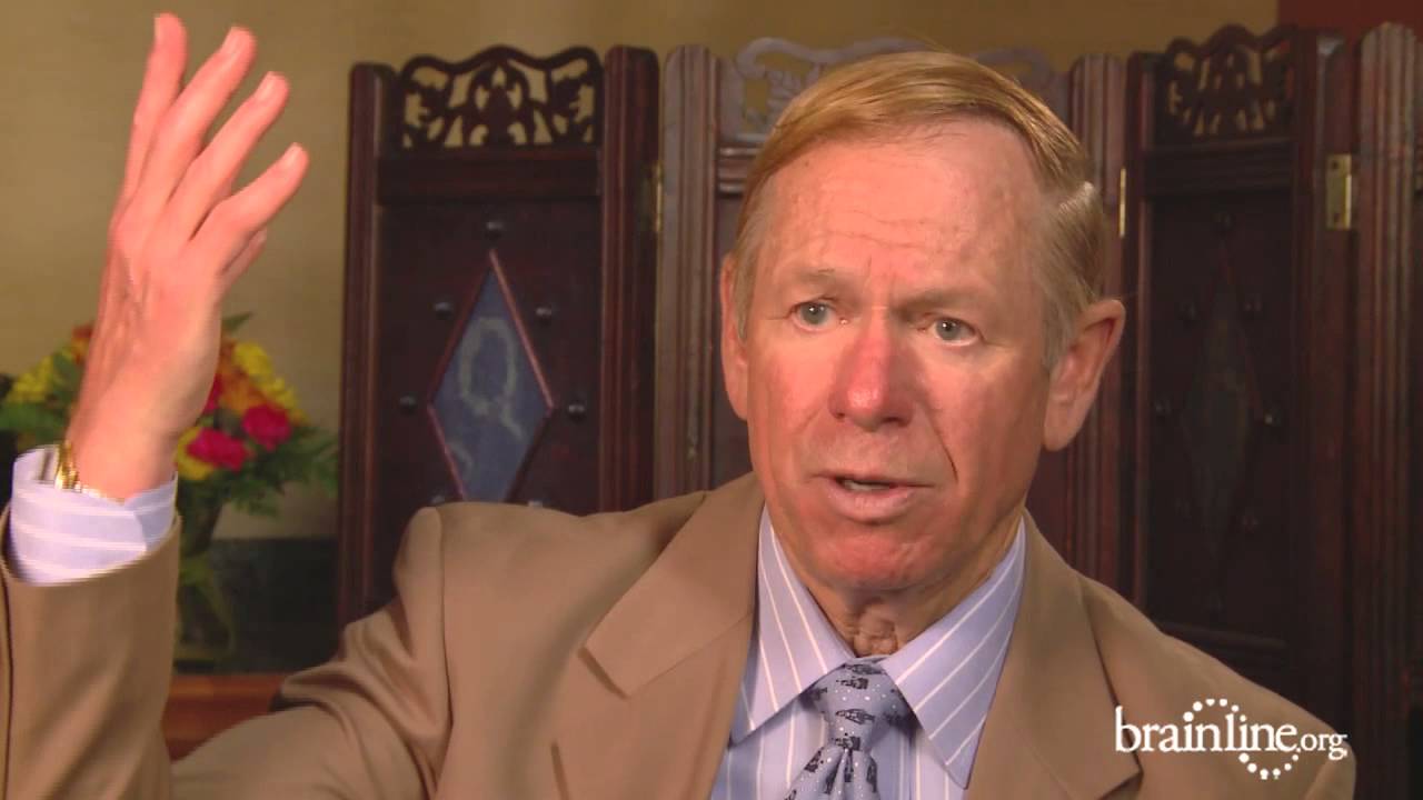Dr. Robert Cantu on the Ongoing Rule Changes in the NFL - YouTube