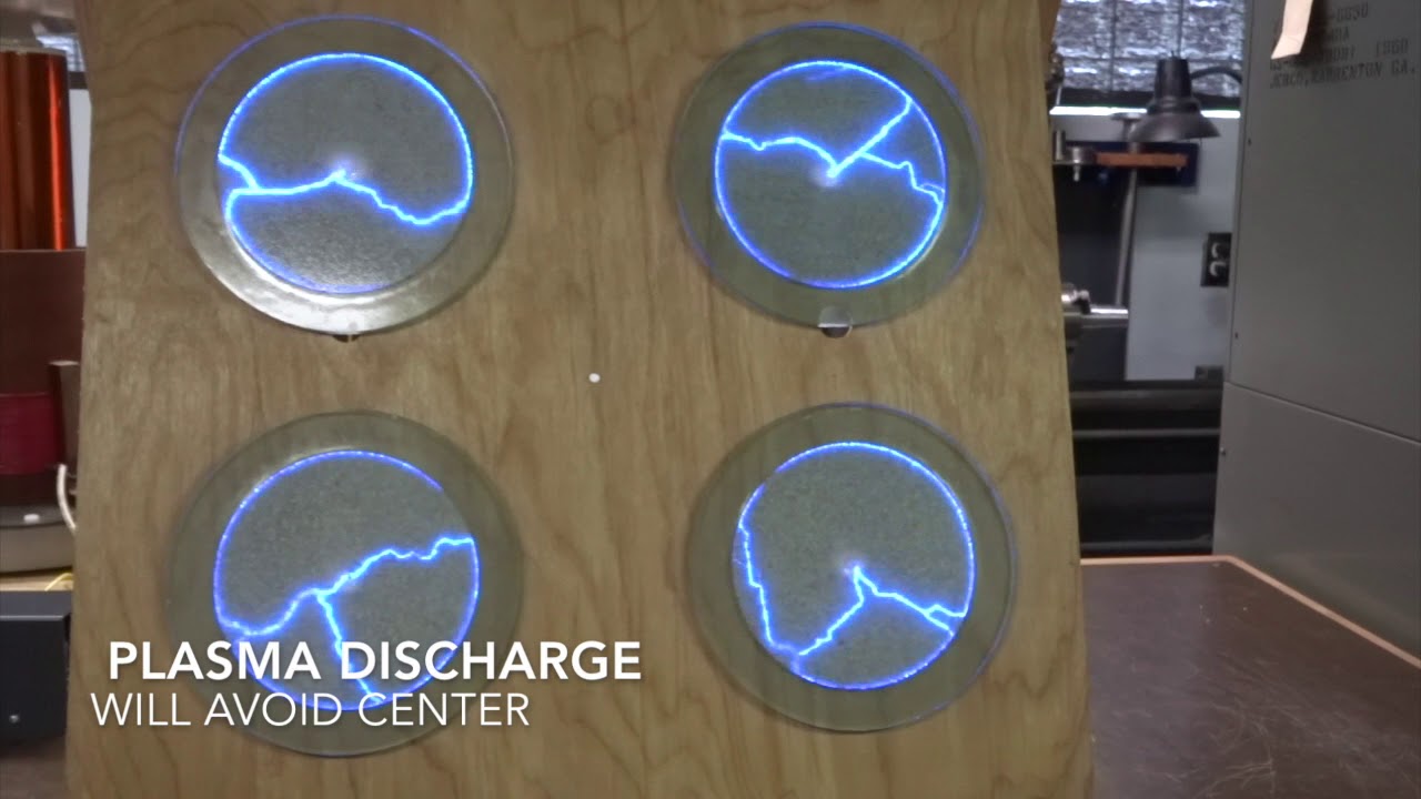 Plasma Crackle Disk Driver Test - YouTube