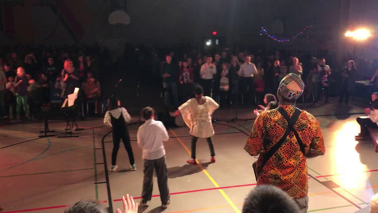 African Djembe Drummers of Queen Victoria PS - Toronto - YouTube