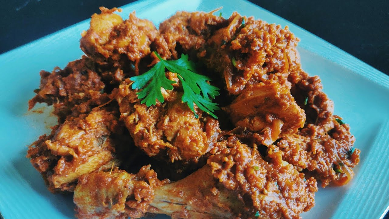 Dry Chicken Sukka | Kori Sukka | Mangalorean Style Chicken Sukka - YouTube