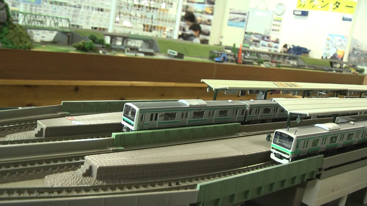 【HD】NゲージE501系がE531系の通過待ち - YouTube