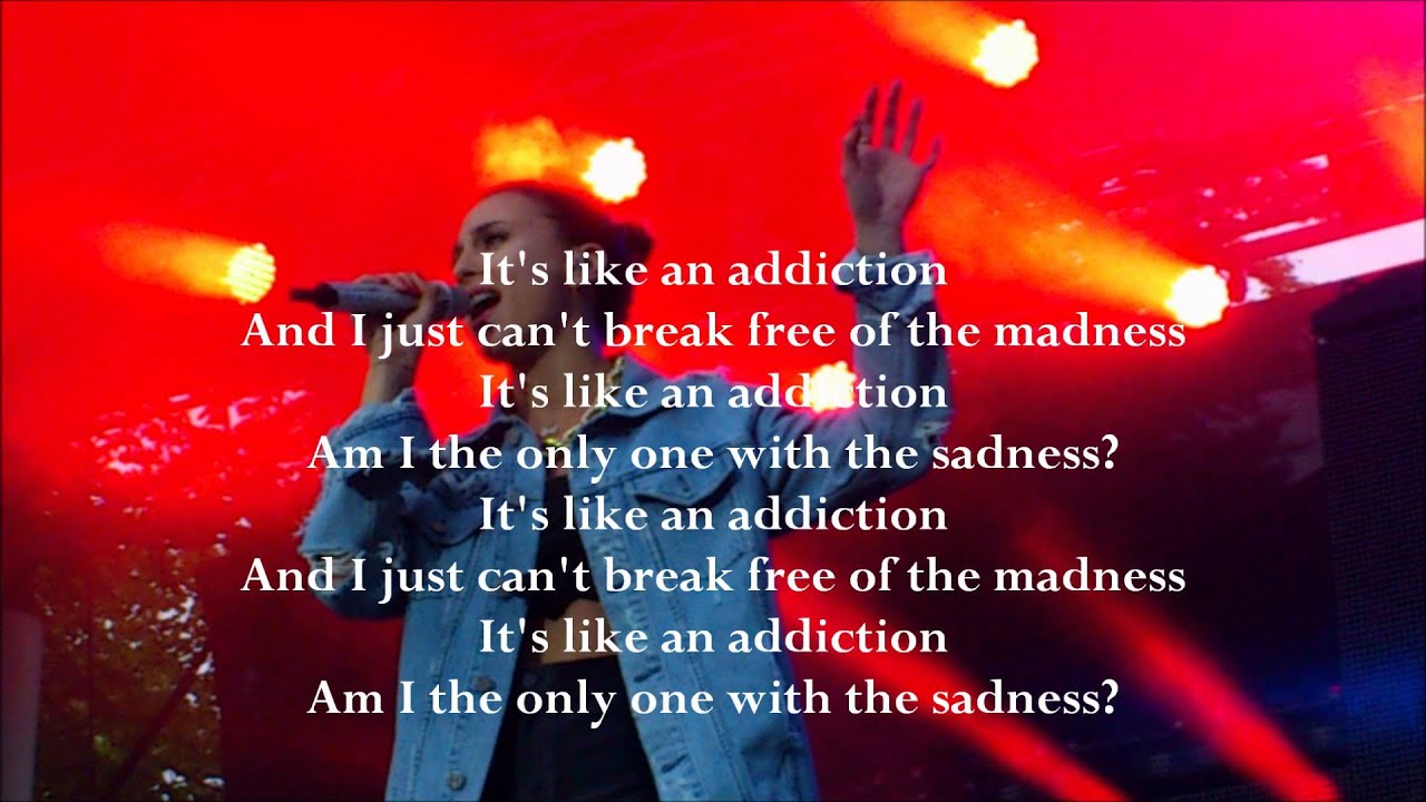 Medina - "Addiction" (Lyrics) - YouTube