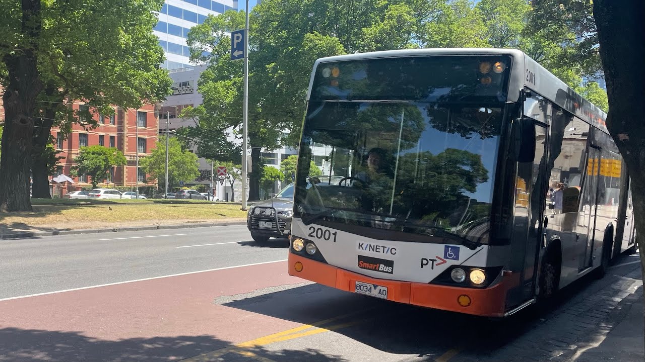 KINETIC Doncaster 2001 (SCANIA K310UA | Custom Coaches CB60 Evo2) On ...