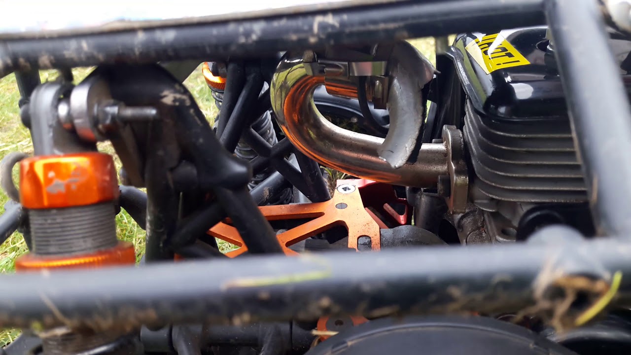 Hpi 5b ss snapped pipe.... - YouTube