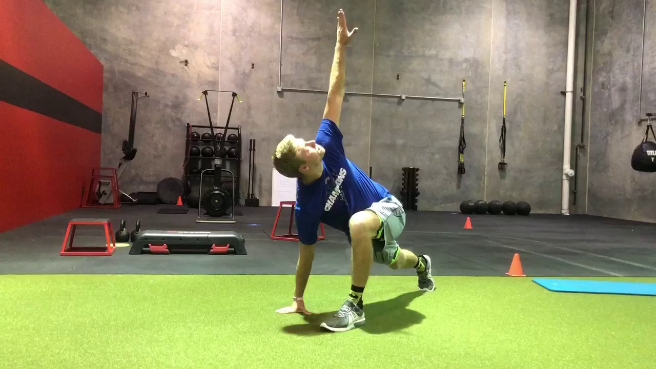 Spiderman Lunge w/ Rotation + Hamstring Stretch - YouTube