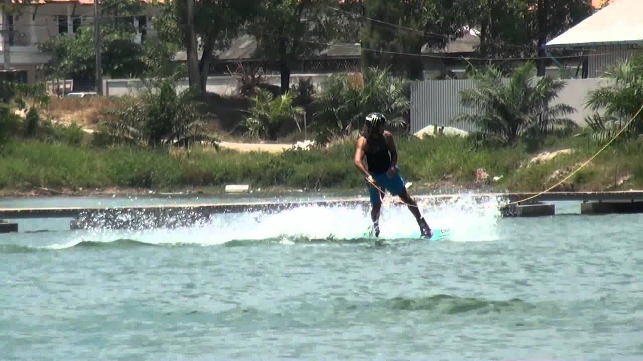 Lior Sofer- funkystyle @ ANTHEM Wakepark - YouTube