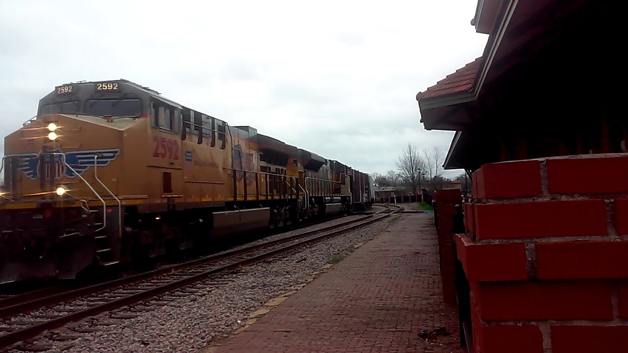 UNION PACIFIC WORK TRAIN 1-10-20 Tyler,Texas. - YouTube