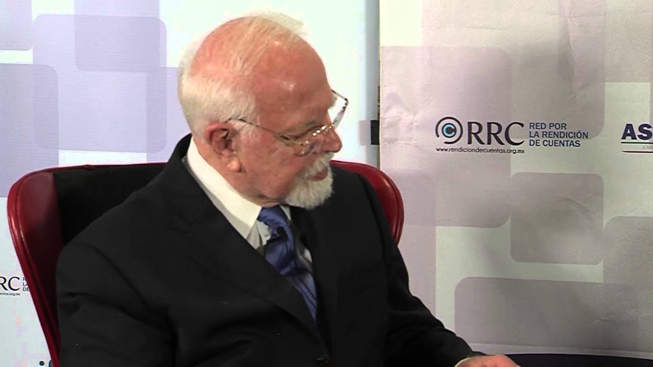 Entrevista a George Frederickson, especialista en ética pública - YouTube