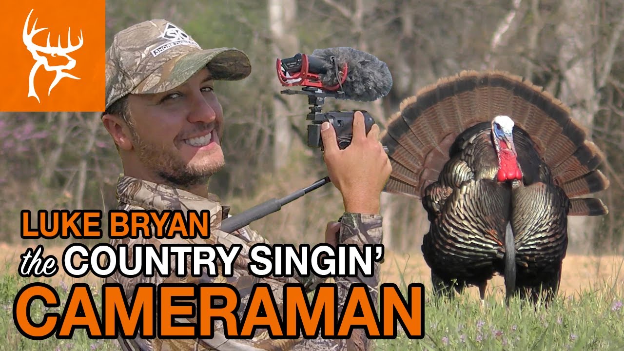 LUKE BRYAN the COUNTRY SINGIN' CAMERAMAN | Buck Commander - YouTube