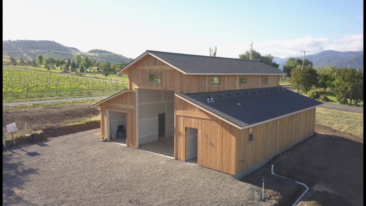 Time Lapse Construction Of A Barn - YouTube