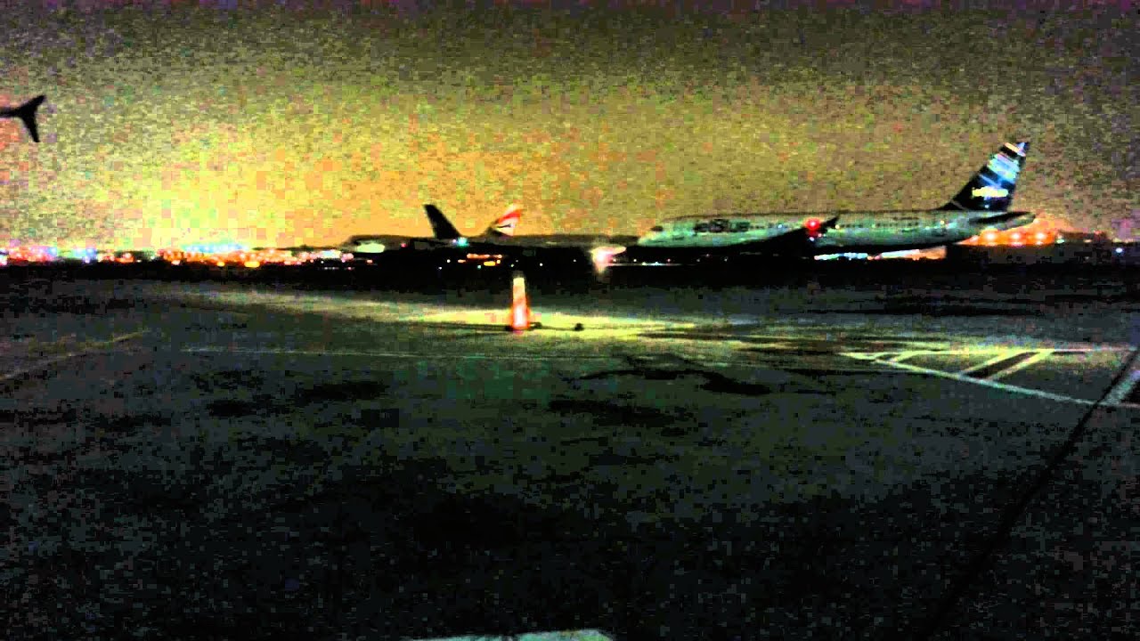 Various Planes taxiing at night at JFK by jonfromqueens - YouTube