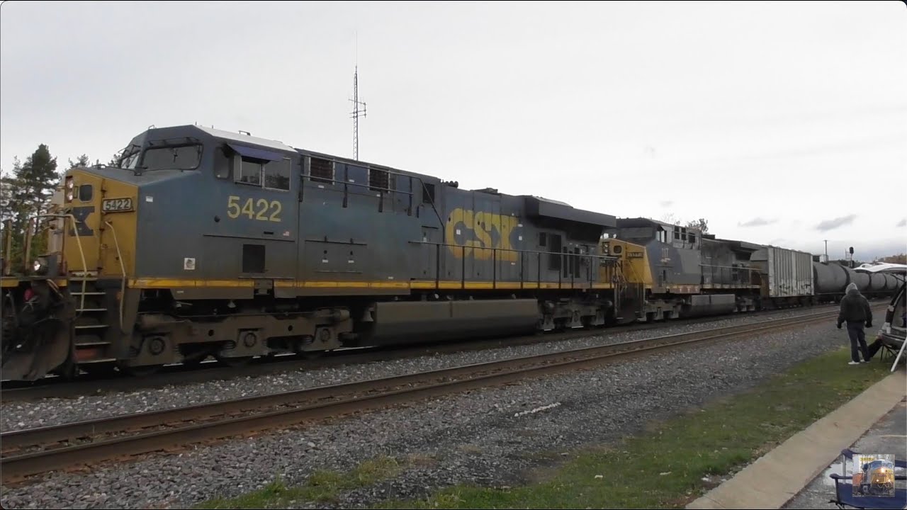 CSX Tanker Train in Panoramic View From Berea, Ohio October 21, 2023 ...