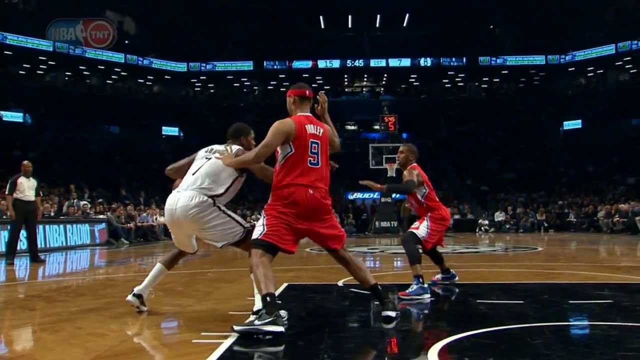 Joe Johnson Drops Jumpers Against the Clippers - YouTube