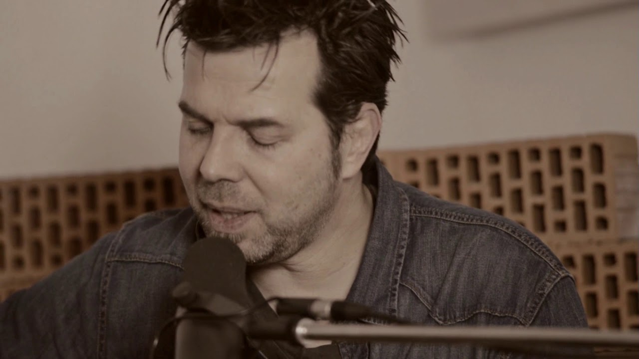 Markus Rill - Not Like I Don't Try - YouTube