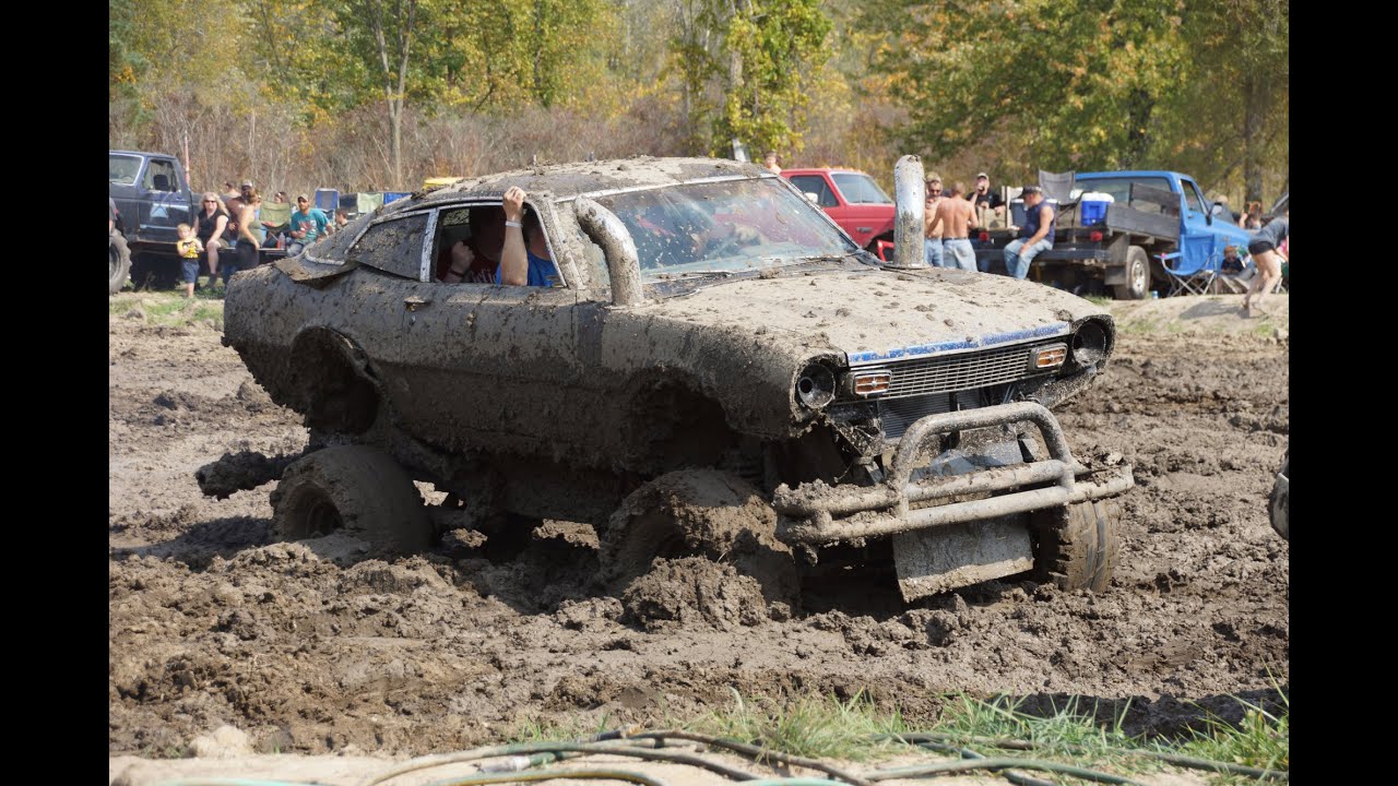 MUD BOGGING CARS - YouTube