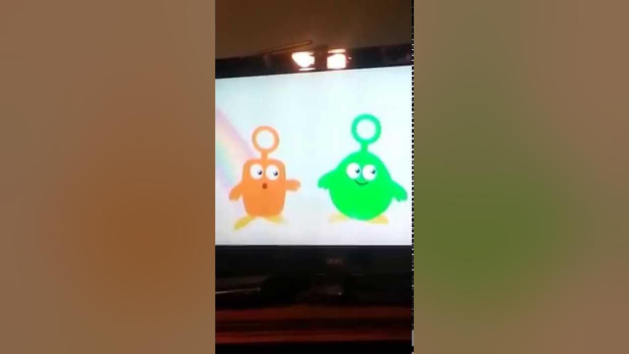Bloop and Loop reaction on Baby First Tv - YouTube