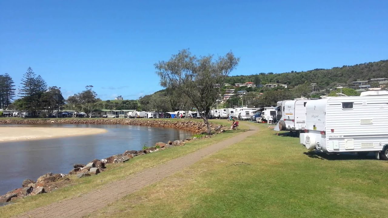Crescent Head Holiday Park - YouTube