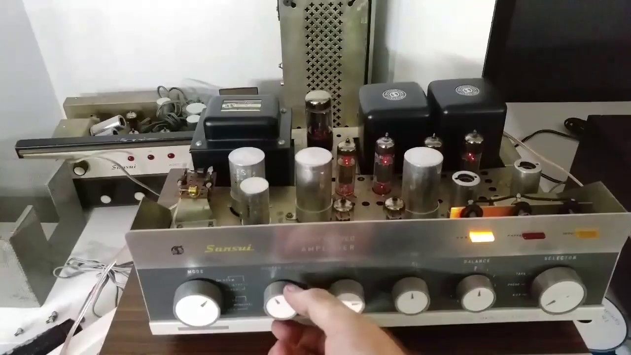 Sansui SM-88 Tube Integrated Amplifier Demo - YouTube