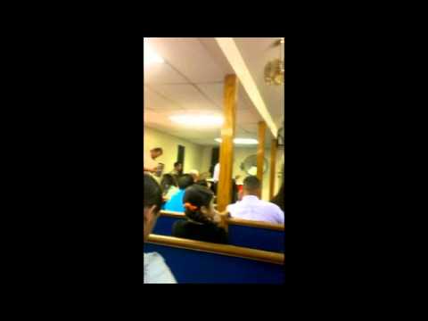Pastora Aurea Calderon Alaba a DIOS - YouTube