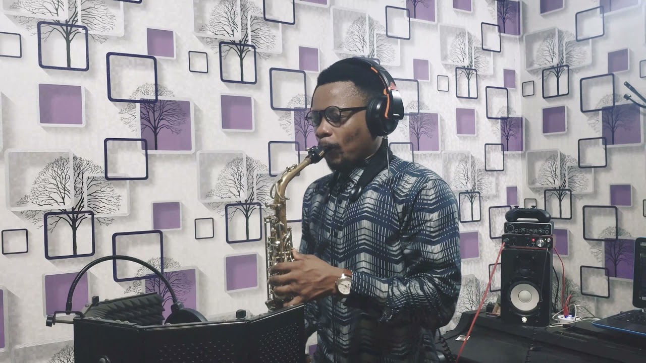 Wonderful wonder by Nathaniel Bassey ( Sax cover) - YouTube