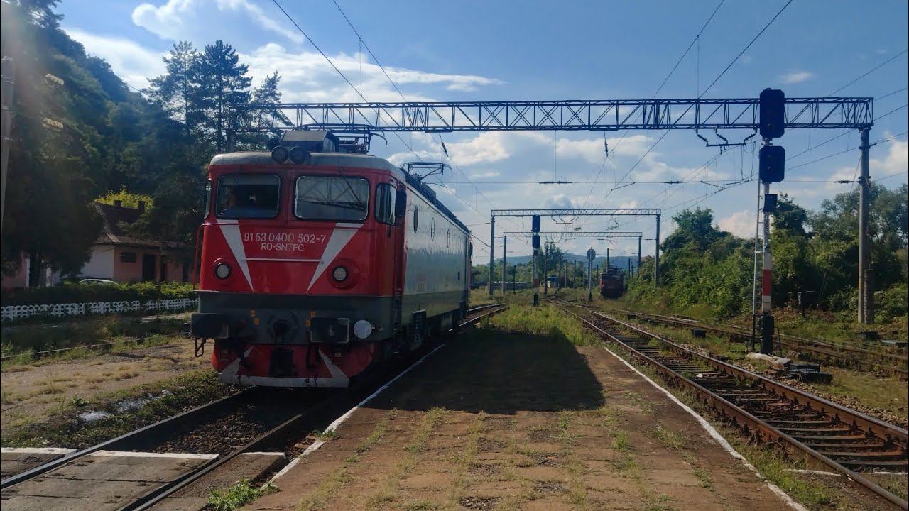 Trenuri și activitate feroviară în gara Dej Călători; 15 August/4 ...