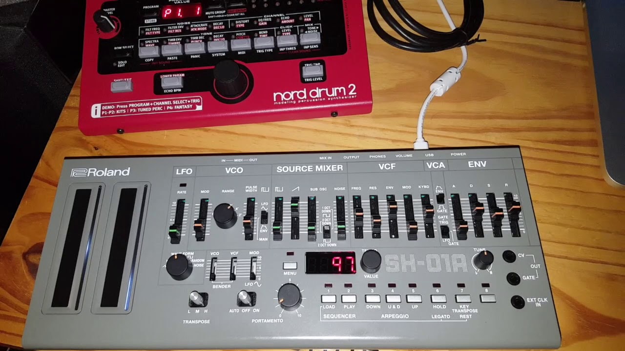 Roland SH01A - Aphex twin Mookid (mini cover) - YouTube