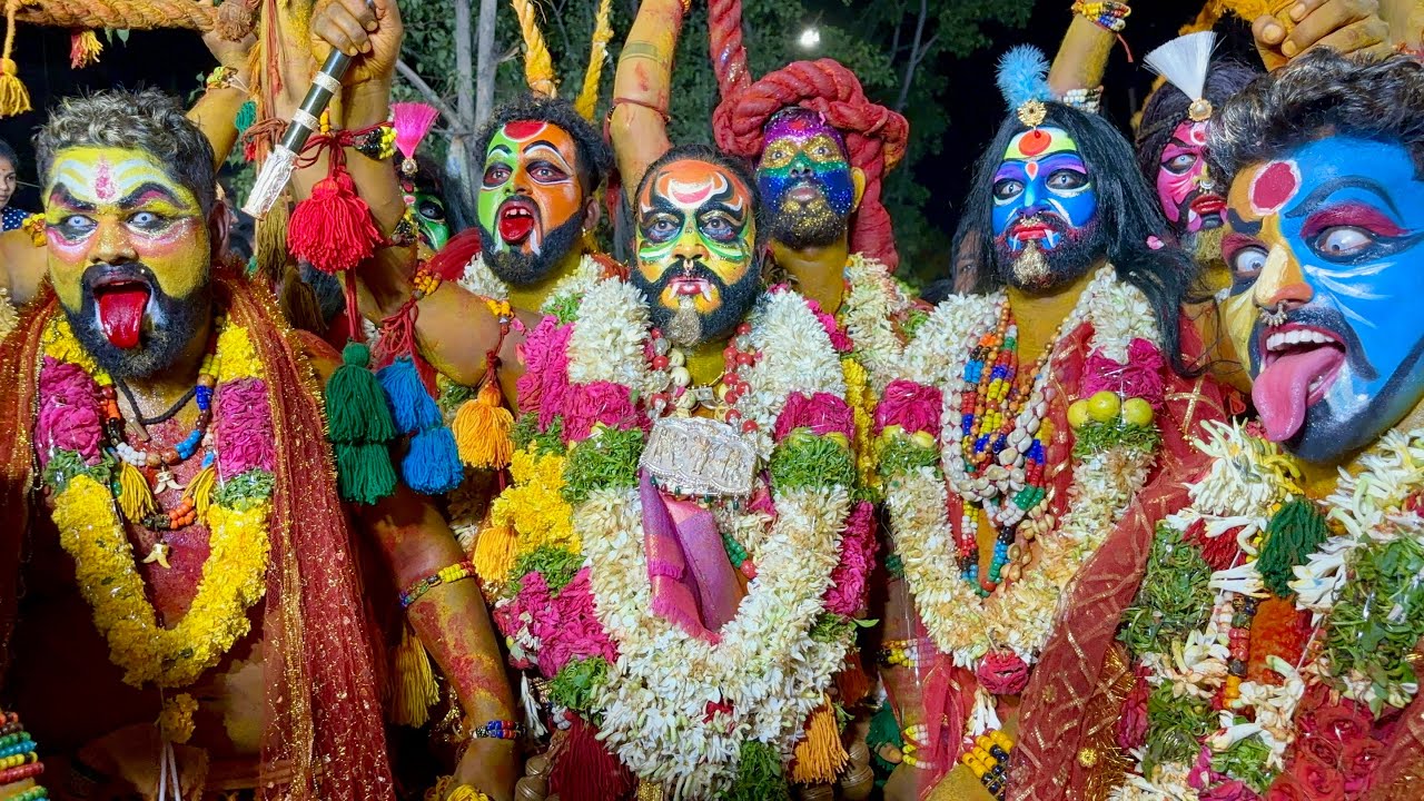 Talwar Shiva Gavu Potharaju Entry At Balkampet Yellamma Temple ...