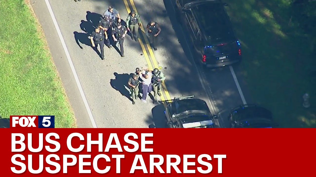 RAW: Suspect taken into custody after bus chase | FOX 5 News - YouTube