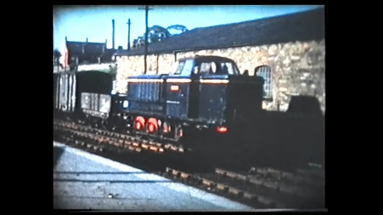 GNR(I) MAK 800 Locomotive & Railcars @ Dundalk (1958) - YouTube