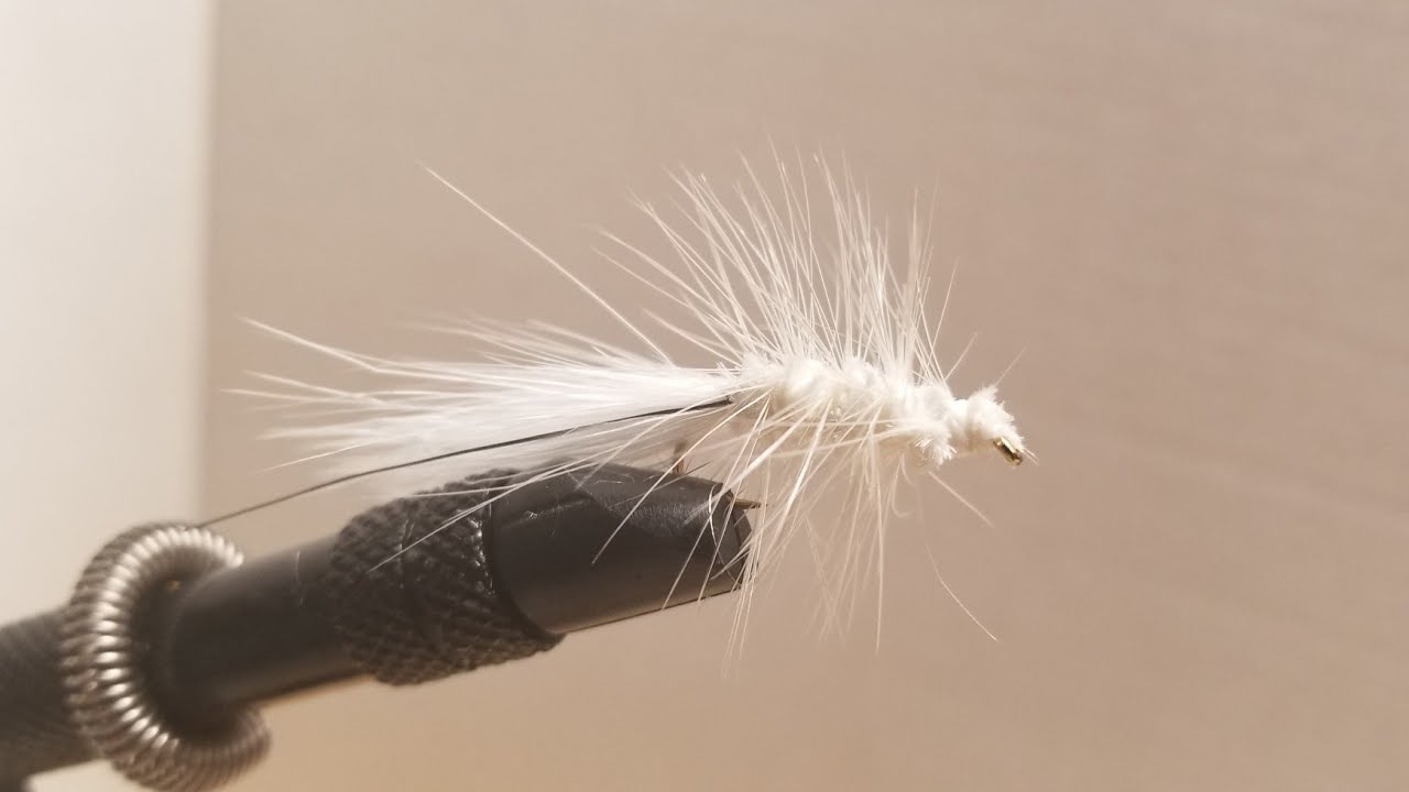 Tying a White Wooly Bugger - YouTube