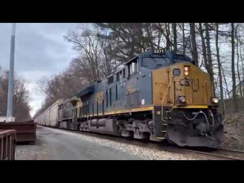 CSX Q261's Train Brakes Stick & Start Smoking!!! - YouTube