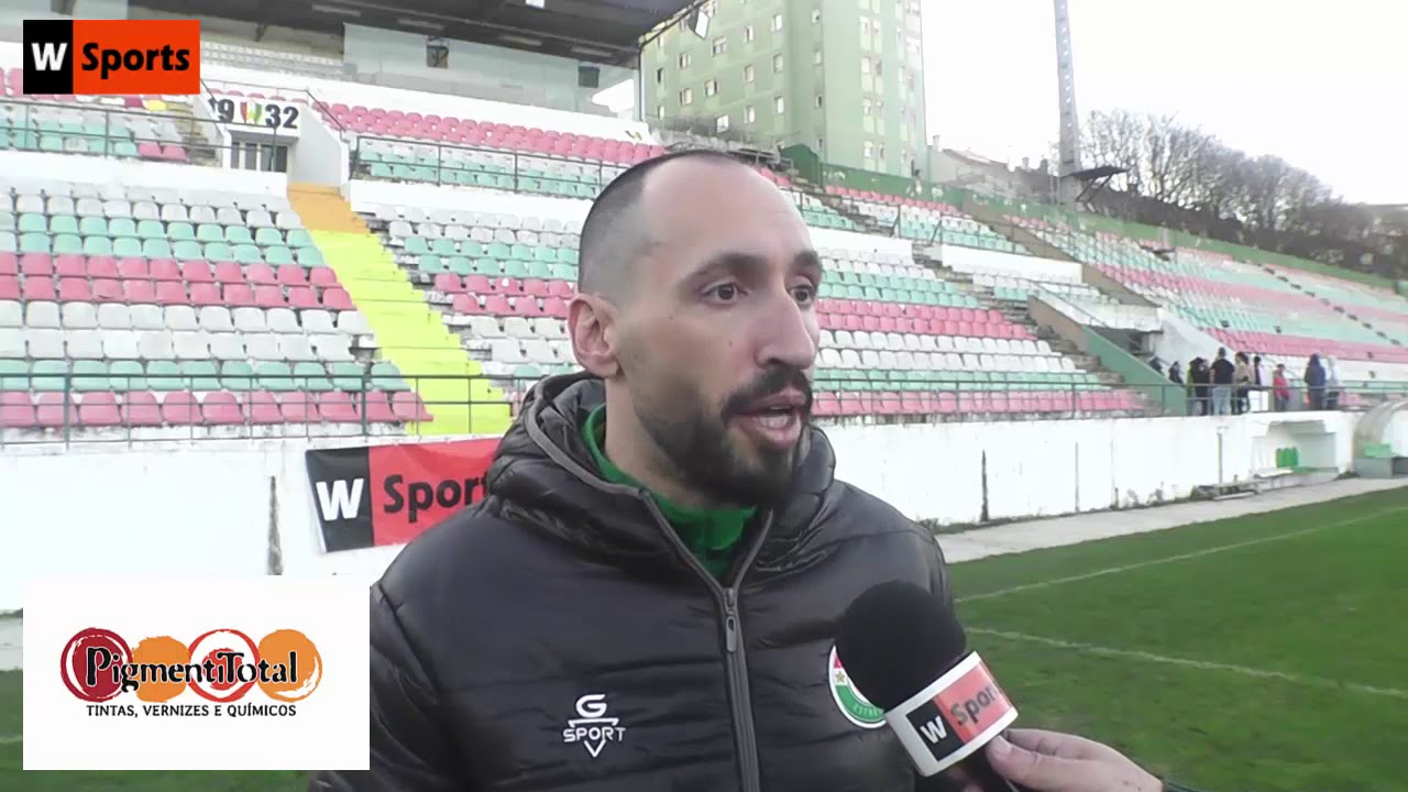 Flash Interview com Hugo Oliveira, treinador CD Estrela - YouTube