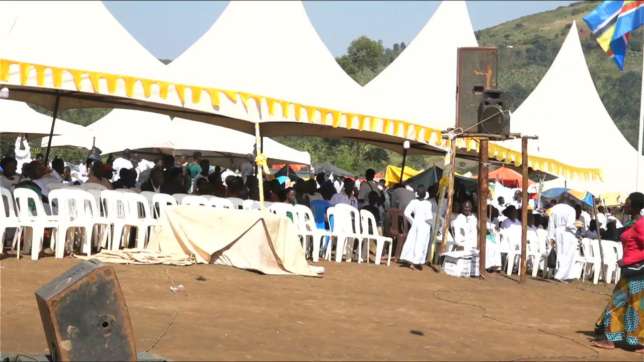 OMUKAMA RUHANGA OWOBUSOBOZI BISAKA VISITS SEMBABULE BUKWENDA KIHANGIRE ...