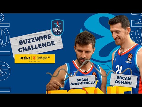 Anadolu Efes'te Eğlenceli Oyun | Buzzwire Challenge | Doğuş Özdemiroğlu - Ercan Osmani