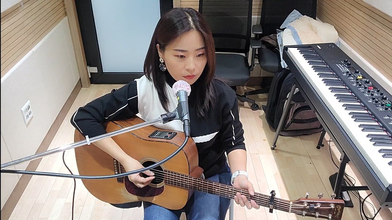 황영웅_백년의 약속(김종환)_by 포크싱어 박미연 - YouTube