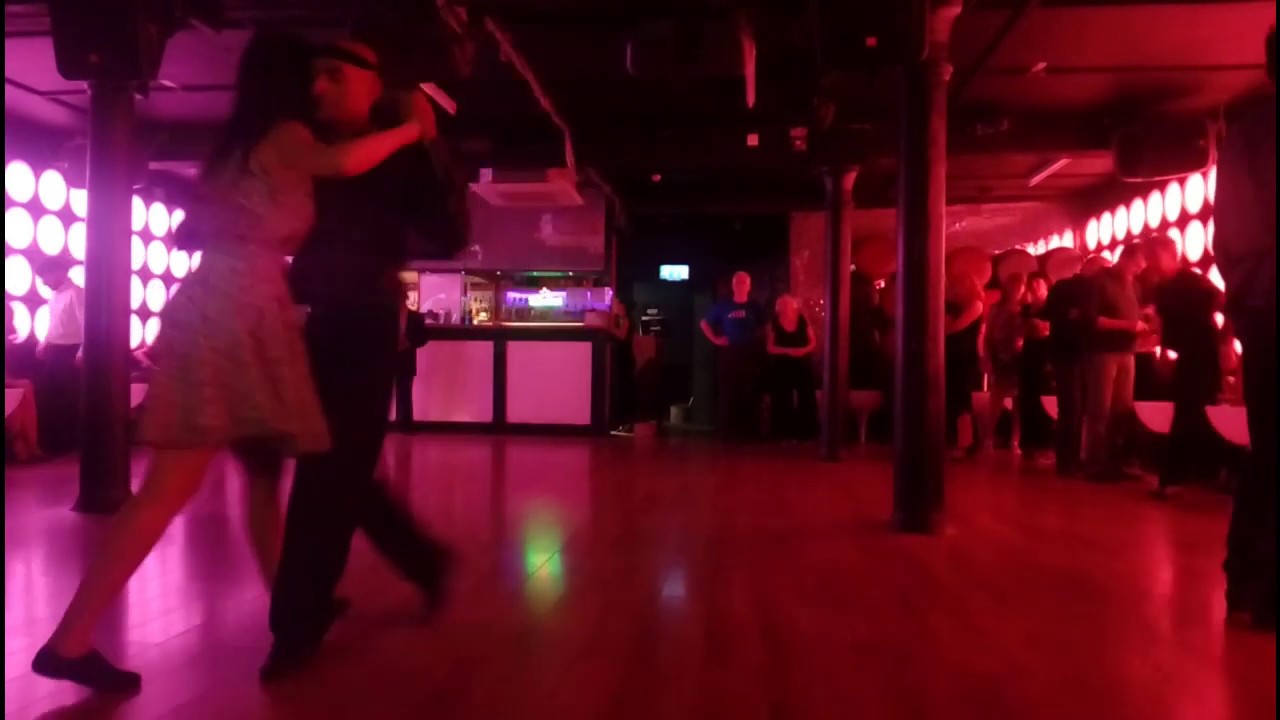 A Tango Vals Tanda at Tango Bridge 171122.3 - YouTube