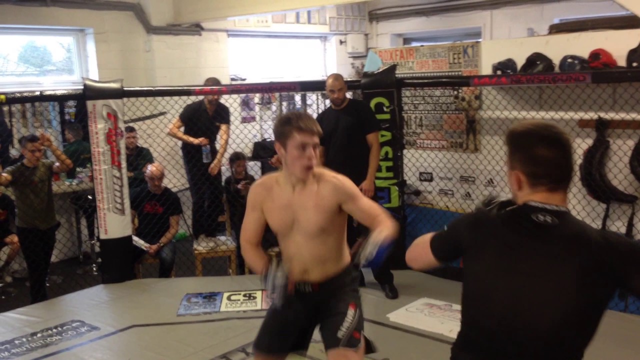 Fight Ikon MMA Interclub - Sam Abbott 19/02/17 - YouTube