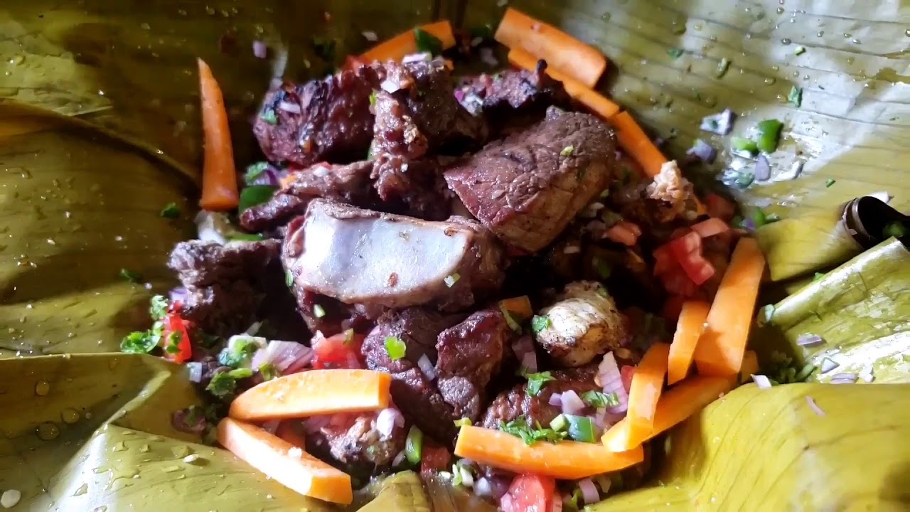 Beef Luwombo(meat in banana leaves) - YouTube
