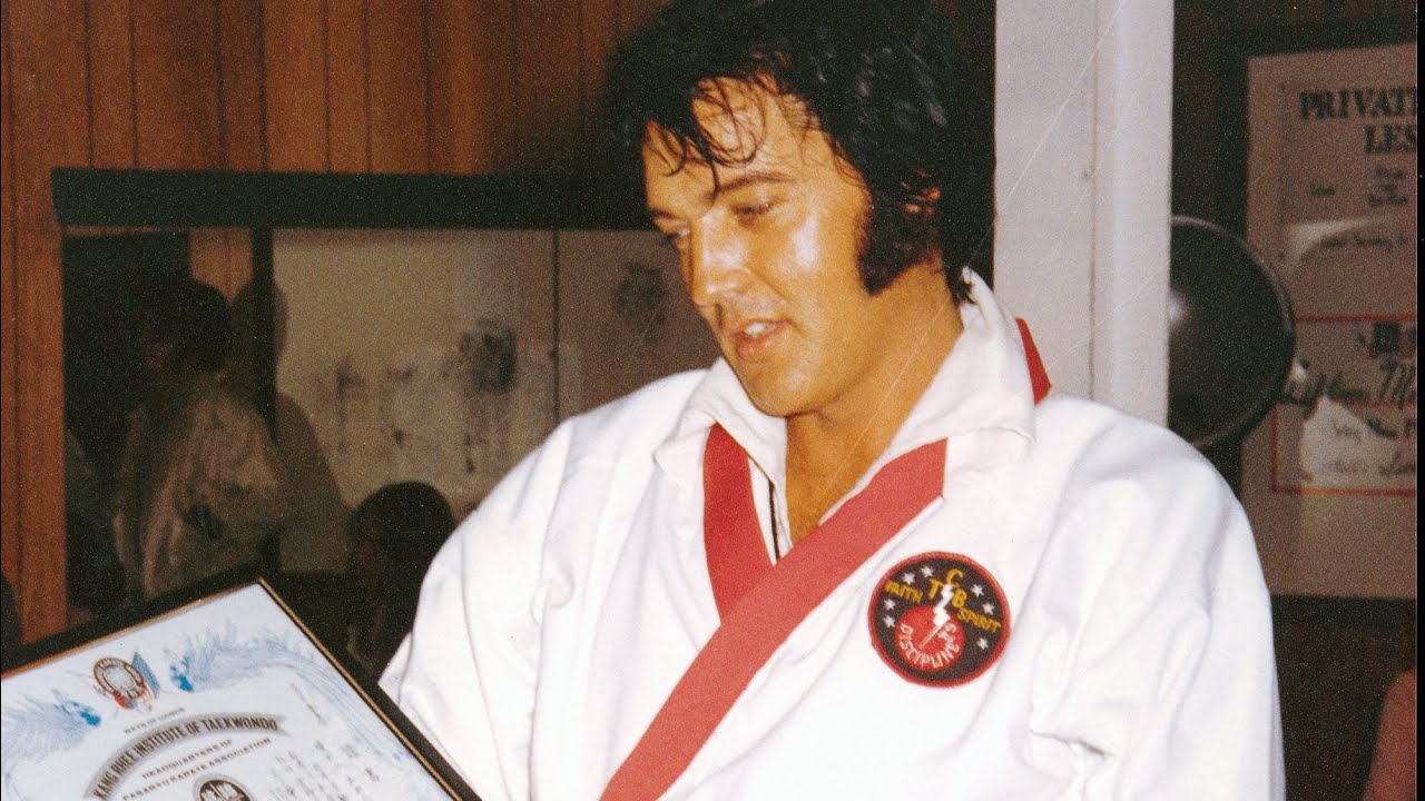 Elvis Backstage And In The Studio - YouTube